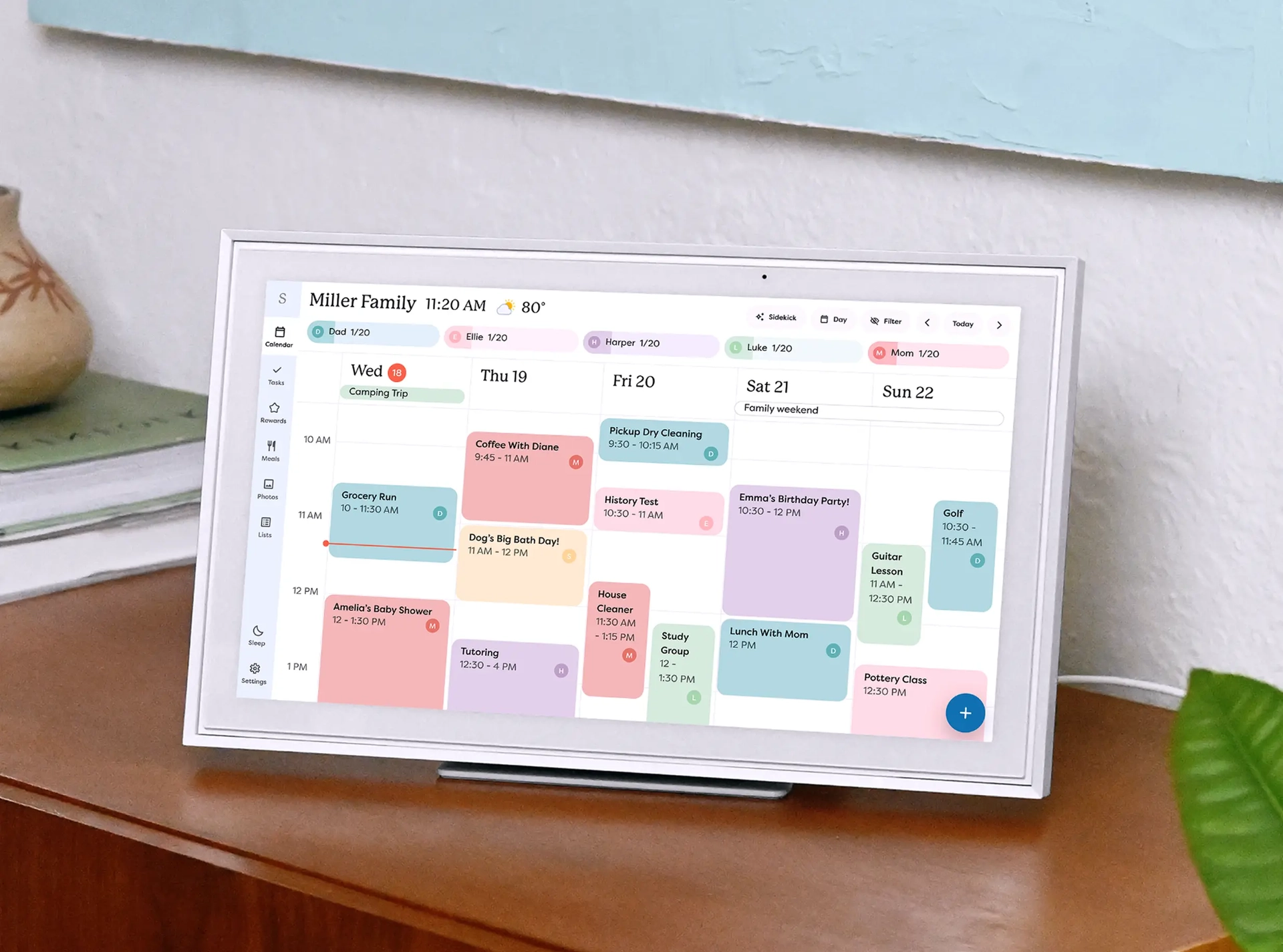 Skylight | Skylight | Digital Picture Frame and Smart Calendar